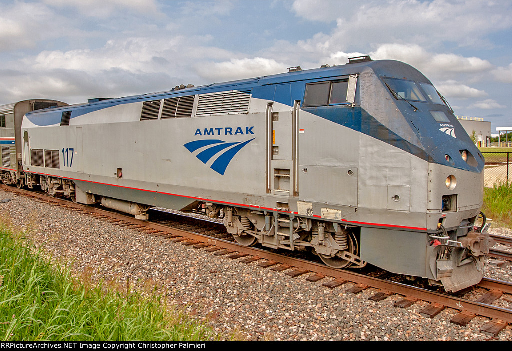 AMTK 117 Leads the Heartland Flyer